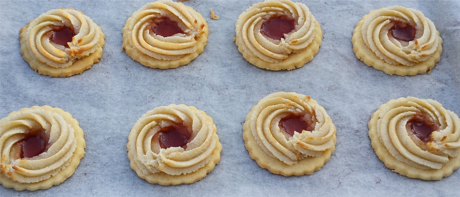 OCHSENAUGEN KEKSE (24 STÜCK) - saraokla