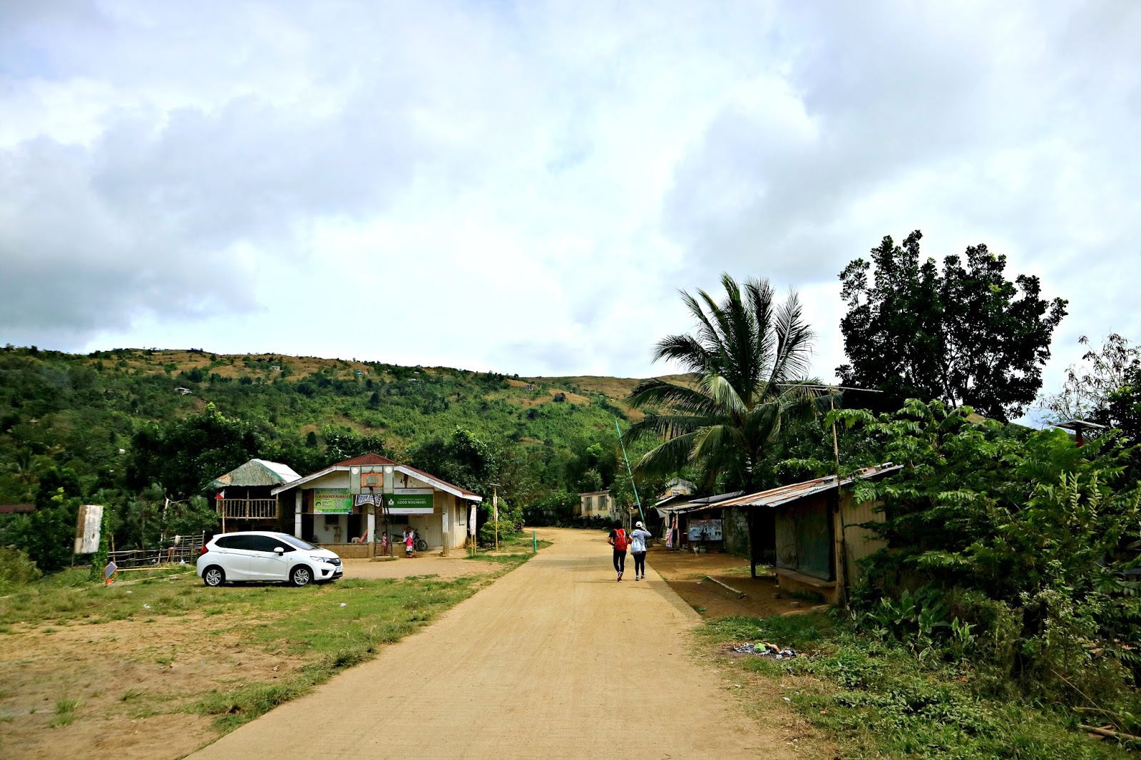 Rodriguez, Rizal: Mt. Balagbag Experience - Living in the Moment