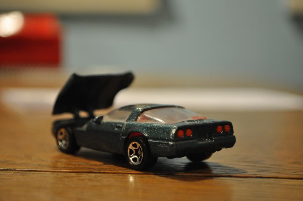 The Automotive Way: Colin's Toybox: Hot Wheels Chevrolet Corvette