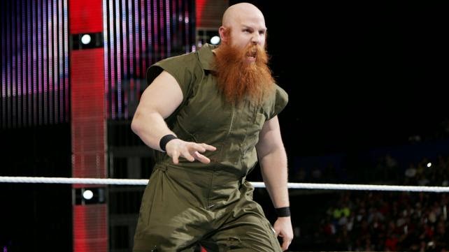 WWE In live!!!!: DANIEL BRYAN vs ERICK ROWAN