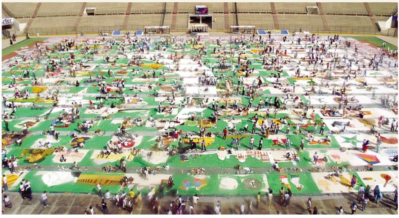 Happenings In Pakistan: Students paint world's largest canvas Happenings In Pakistan: Students paint world's largest canvas