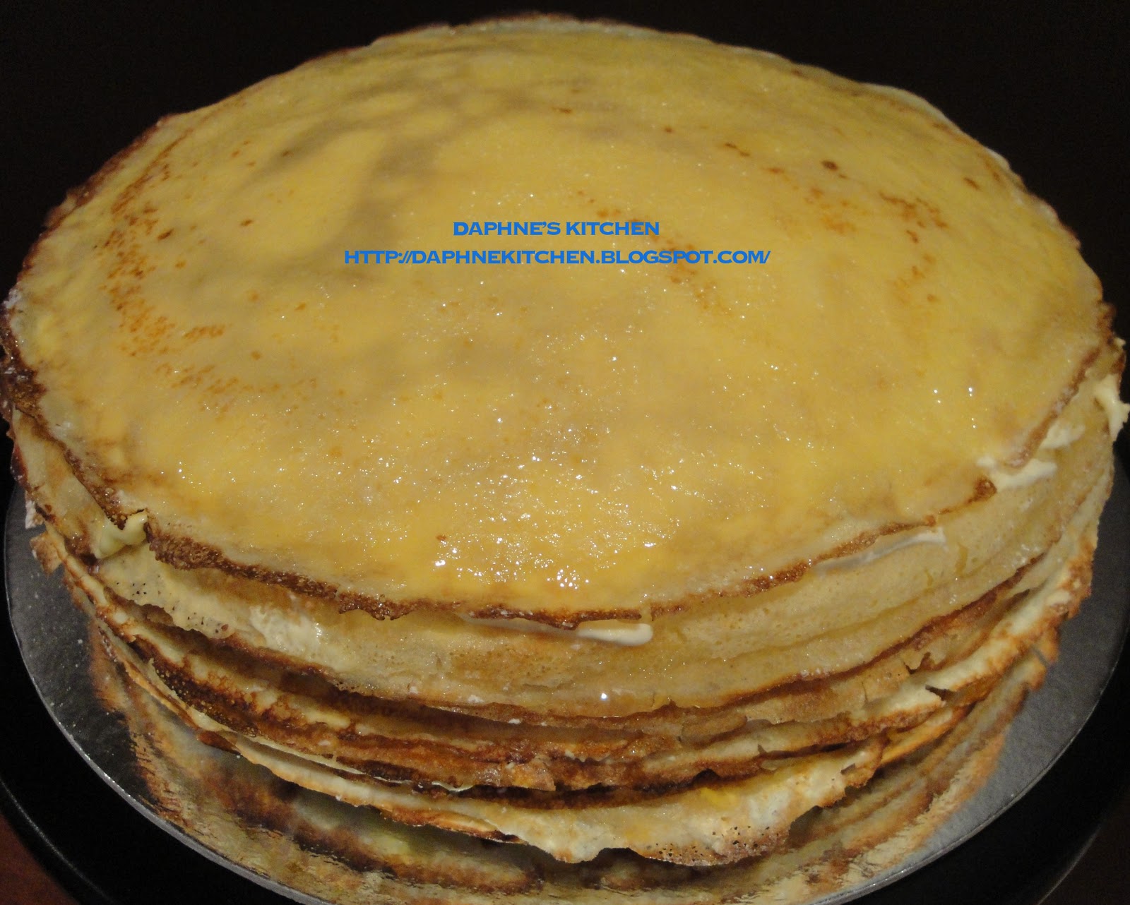 Daphne's Kitchen: Durian Mille Crepe Cake (20 Layers Cake)