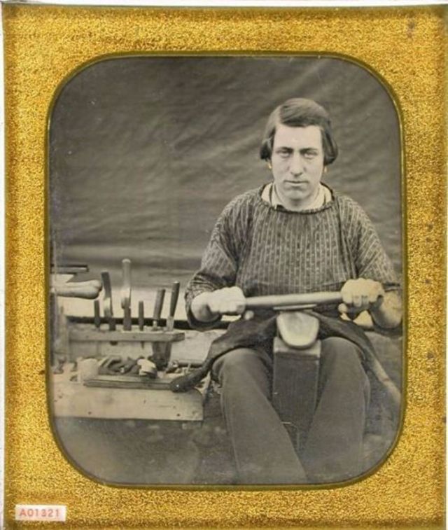 Victorian Working Class: 22 Portrait Photos of Male Workers From ...