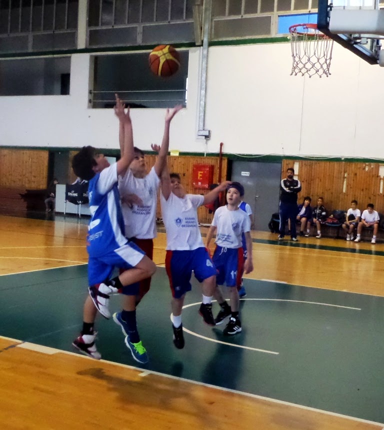 ΜΠΑΣΚΕΤ / ΝΒΑ: ΦΙΛΙΚΟΙ ΑΓΩΝΕΣ ΜΕ ΑΧΙΛΛΕΑ ΤΡΙΑΝΔΡΙΑΣ (φωτογραφίες)