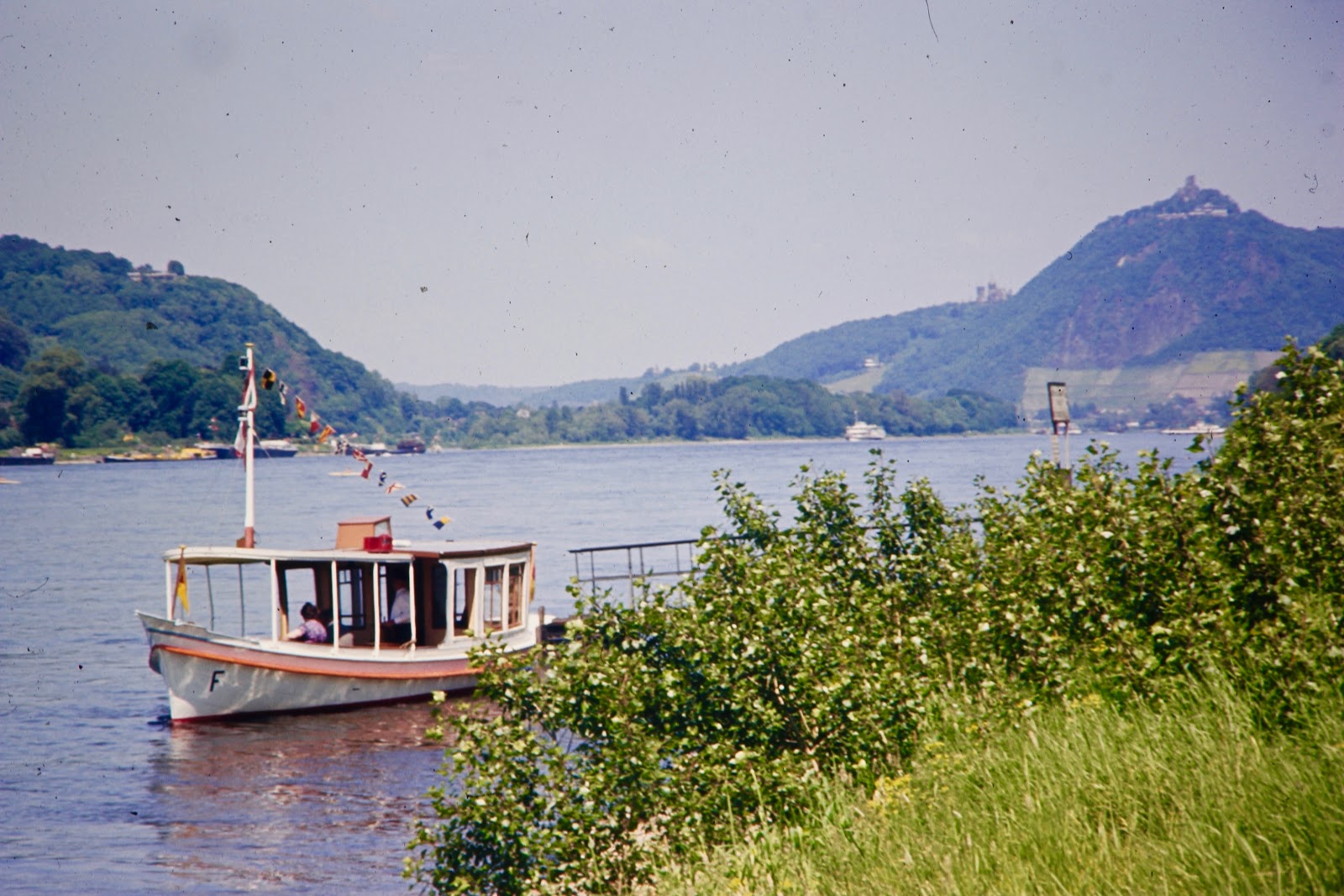 Heimatverein Rheinbreitbach: Fähre Rheinbreitbach - Oberwinter