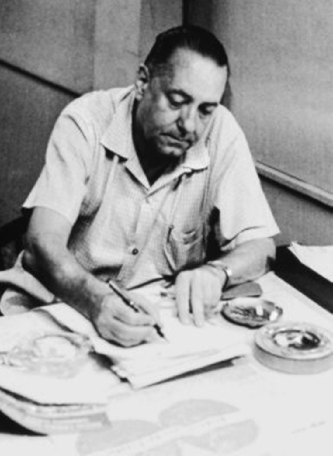 Blog de Arinda: EL 26 DE DICIEMBRE DE 1904 NACÍA ALEJO CARPENTIER