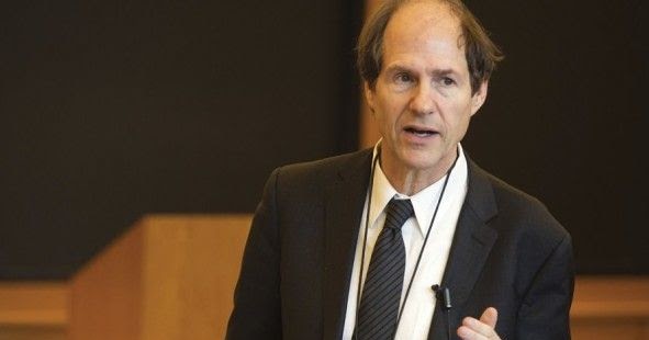 Jeff Schechtman's "Talk Cocktail": Can Democracy Survive Social Media?