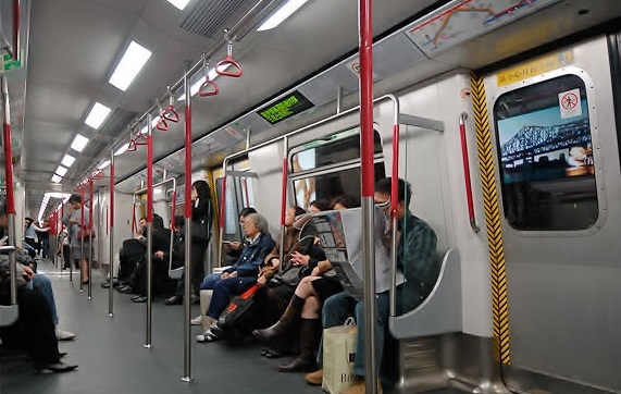 Pocky Trader: Hong Kong MTR vs New York City MTA