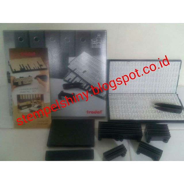 stempel shiny : stempel trodat typo 6512