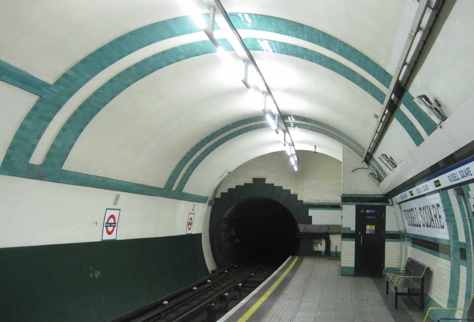 Living in England: Russell Square tube station: another icon