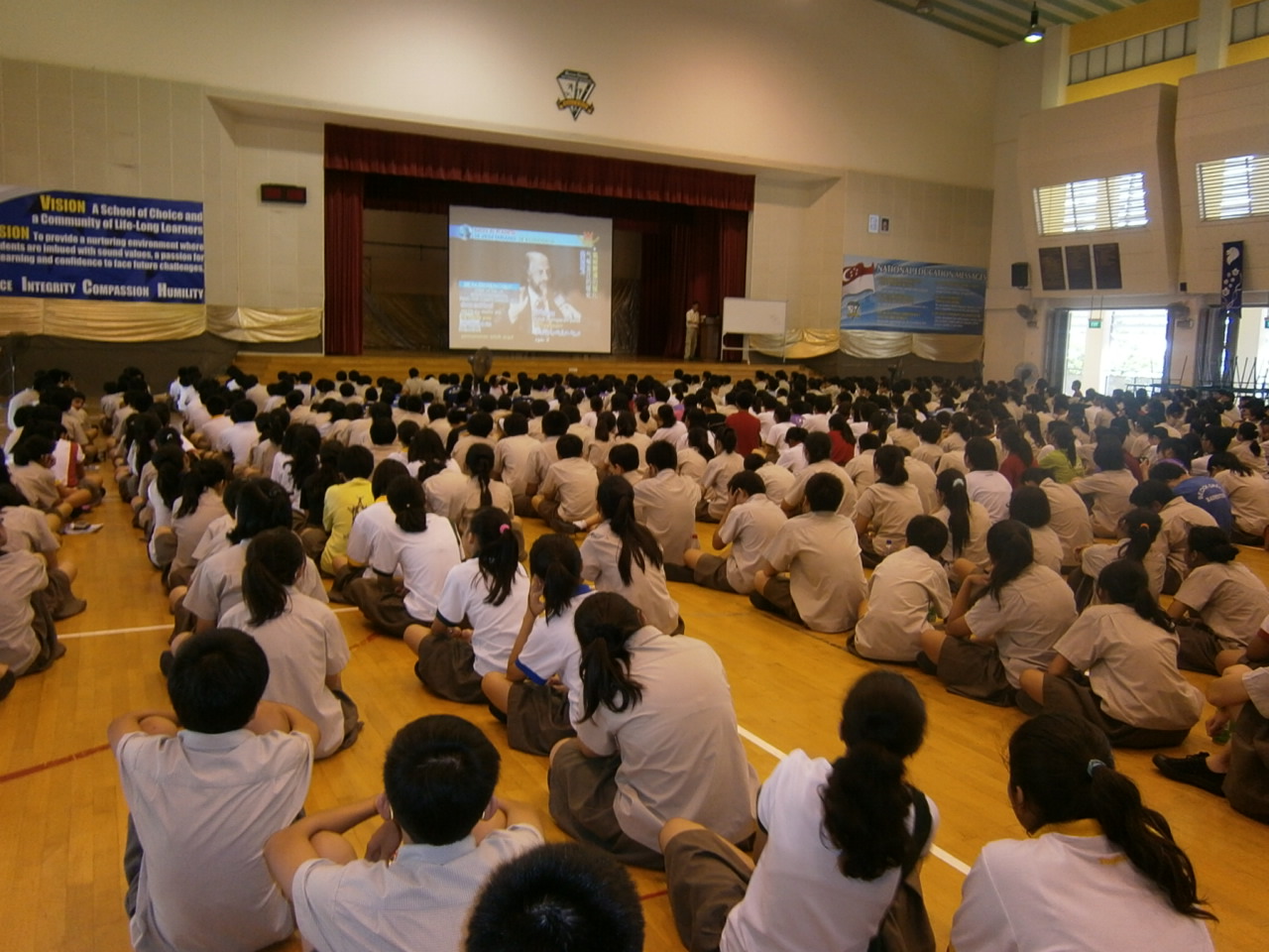 SOS Global warming: Assembly Talk & Booth @ Bedok Green Secondary (25 May)