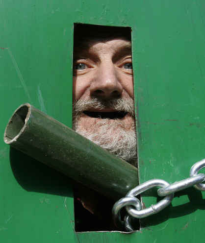 est100 一些攝影(some photos): Mole Man , William Lyttle