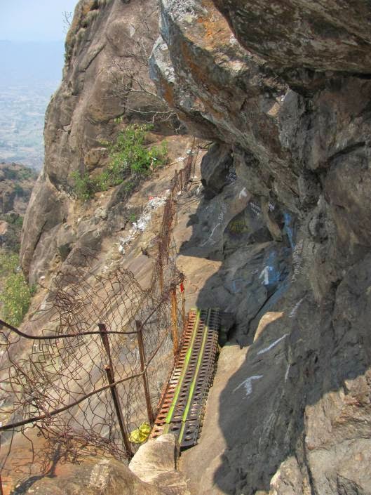Parvathamalai Hill and Temple - ARUNACHALA GRACE