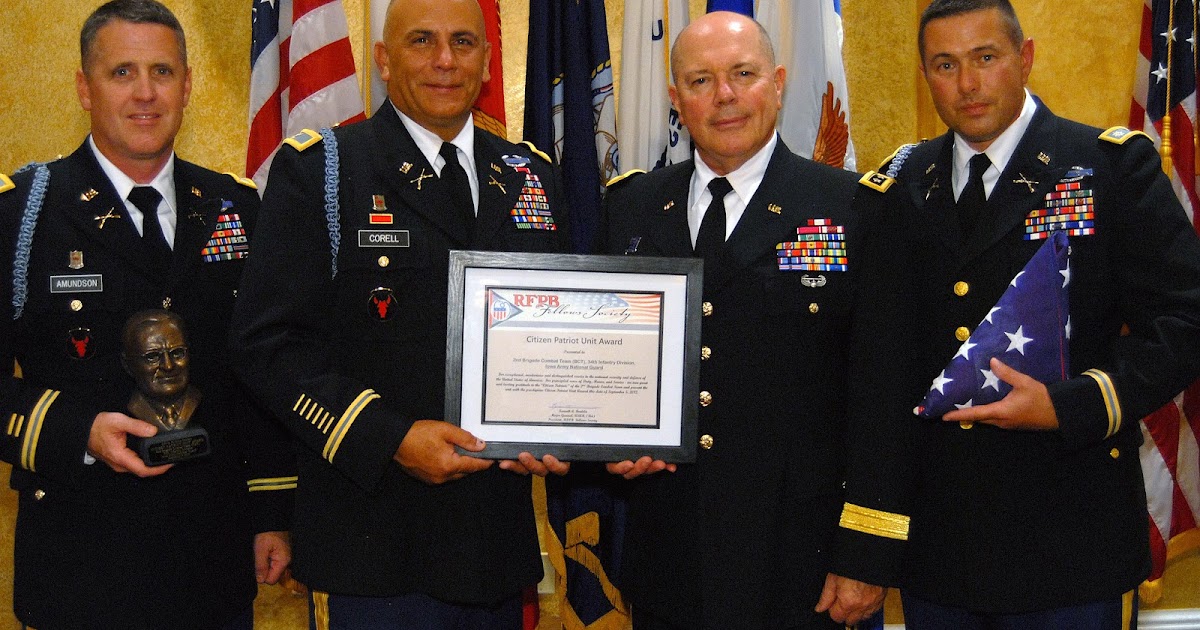 Red Bull Rising: 'Red Bull' Leaders Accept Unit Award