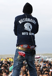 Color Me Beautiful: The Deal With Sagging Pants