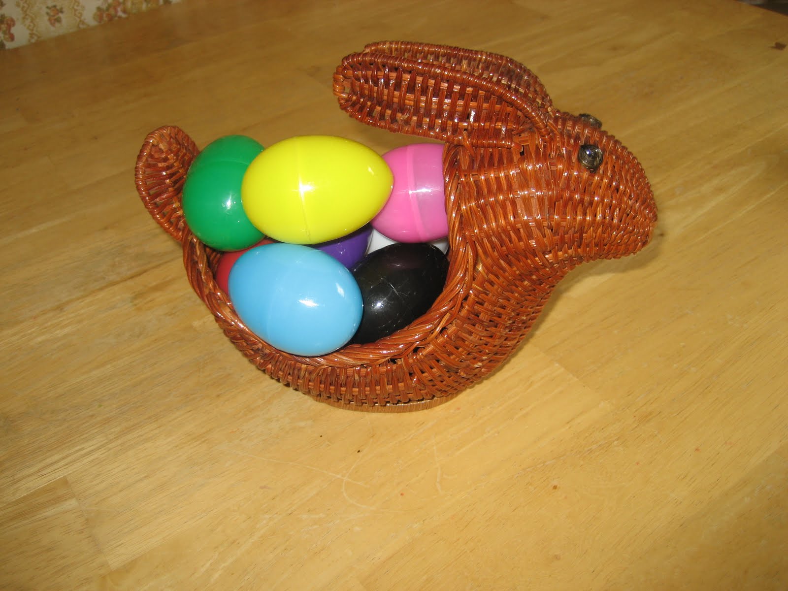 The Preschool Experiment: Easter Extravaganza! (Our Easter/Spring trays)