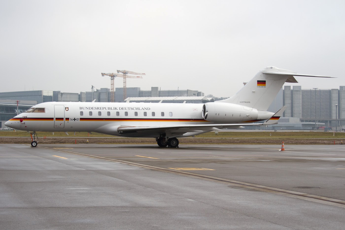 WEF - Jets 2014: German Air Force (Luftwaffe) GLEX 14+01