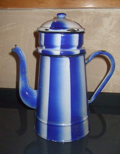 ALL MY EYES: Enamel Coffee Pots