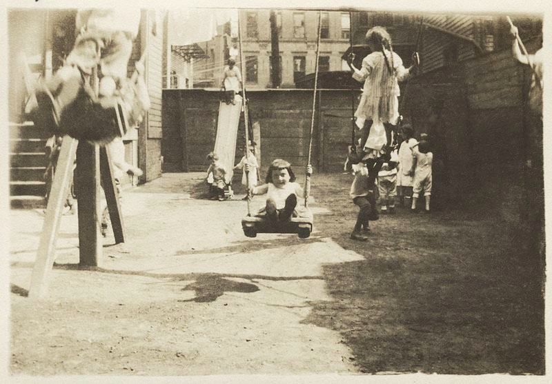 Go Outside and Play! 35 Candid Vintage Snapshots Capture People Having ...