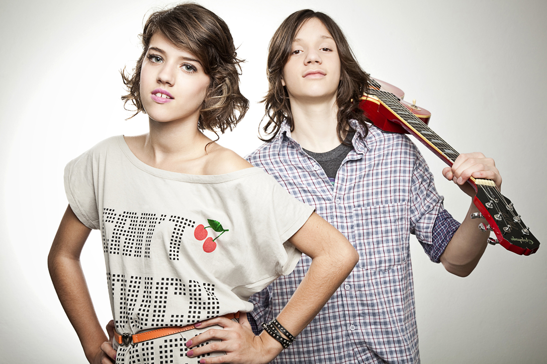 As Modistas - Capa: Bela Leindecker e Erick Endres para Convexo