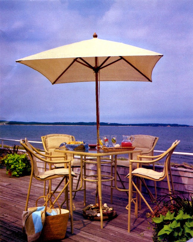 MARTHA MOMENTS: Remembering: Martha Stewart Everyday Garden Furniture ...