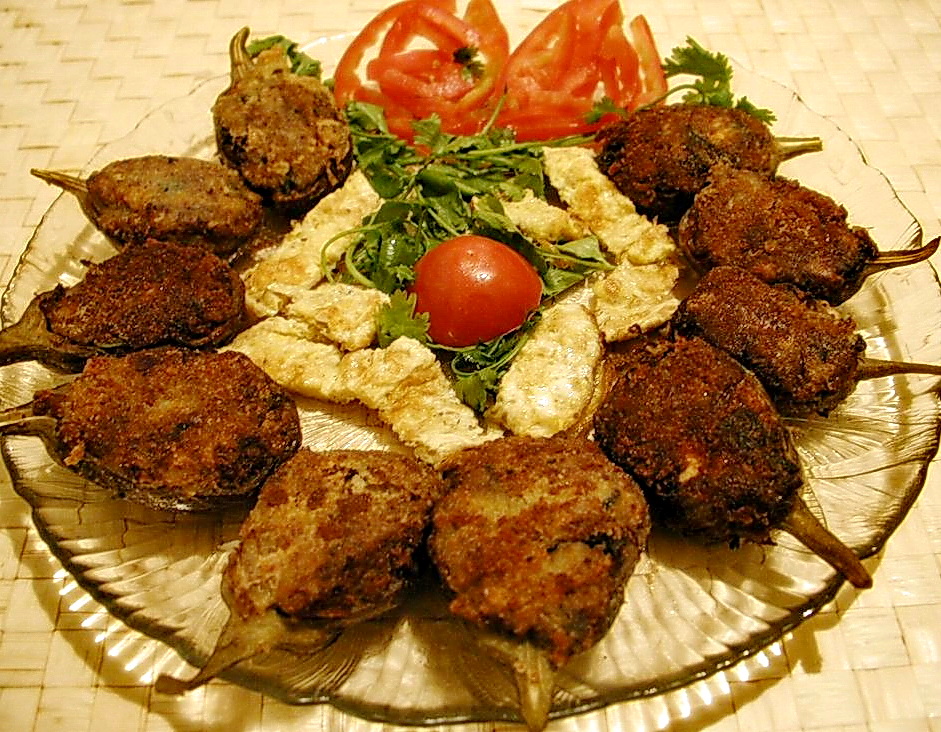 Rummana's Kitchen: Dim Beguner Cutlet (Egg & Eggplant Cutlet)