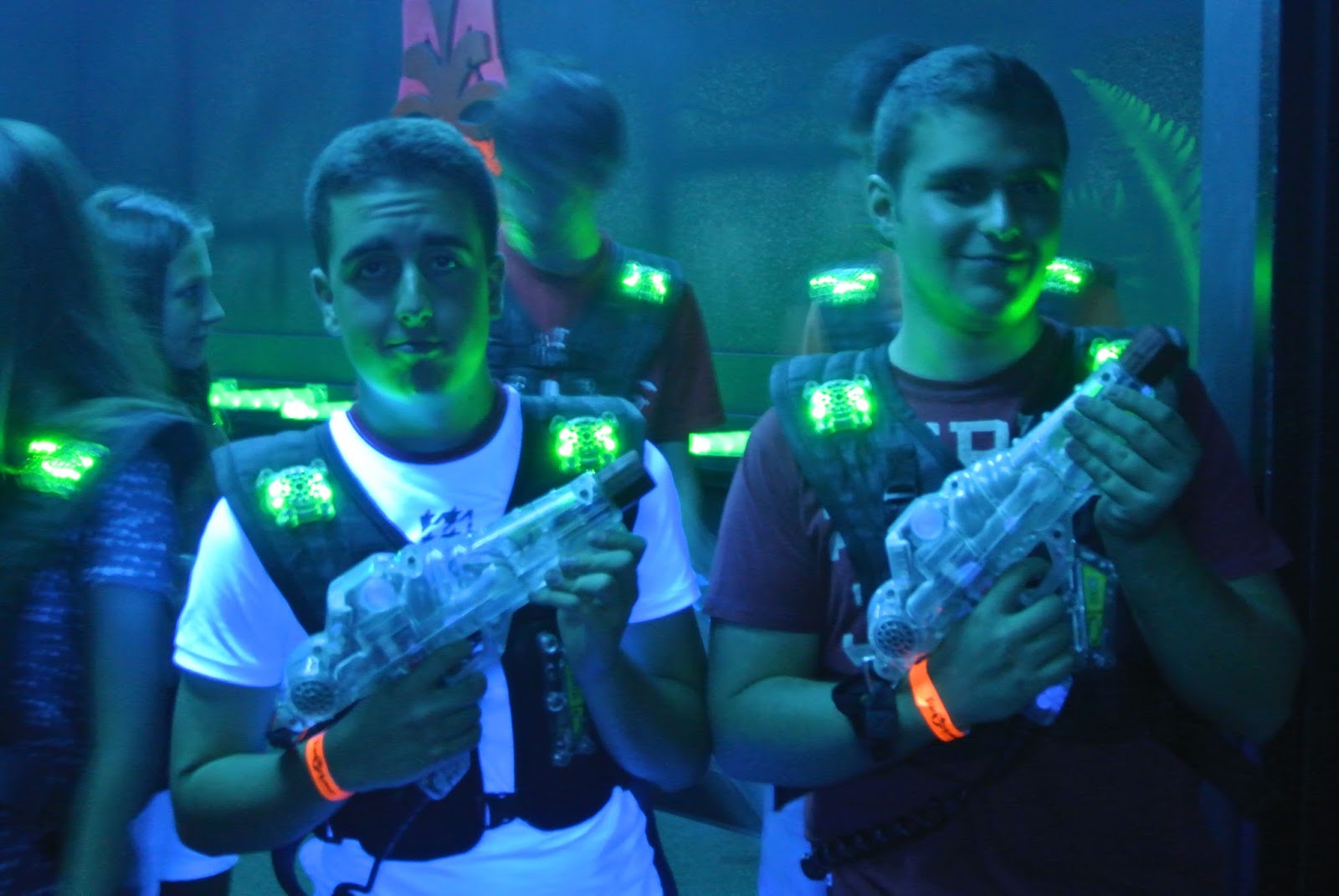 News from Canada: LASER TAG