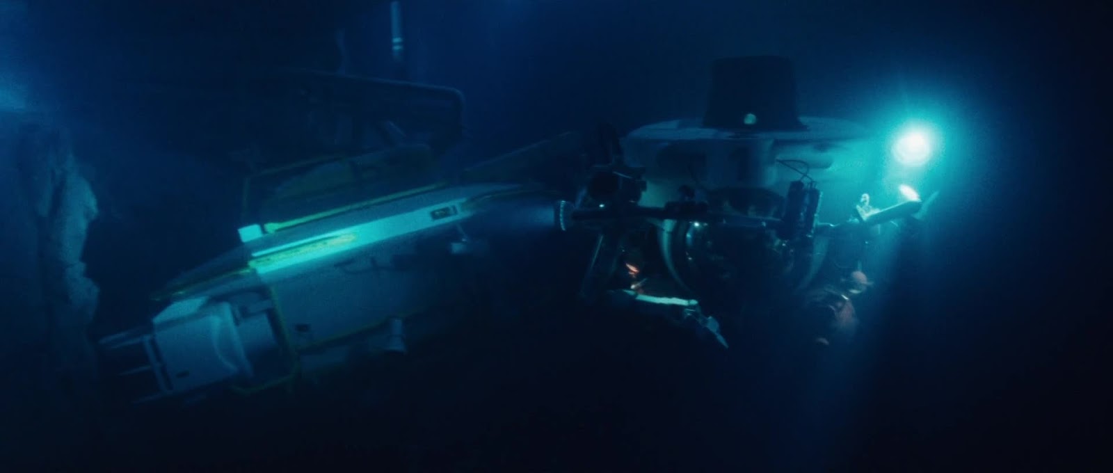 model ships in the cinema: The Abyss 1989 Part 5