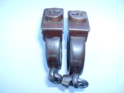 RestraintsBlog: Rare German Cuffs