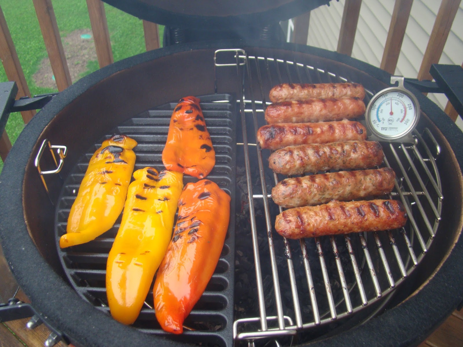 HRM CREATIVE BBQ: Kamado Joe Divide and Conquer system review
