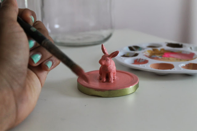 Freckle Bee: DIY: Creature Jars