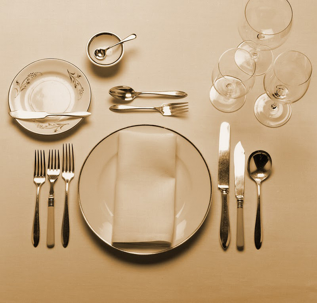 MARTHA MOMENTS: Tablesettings by Martha
