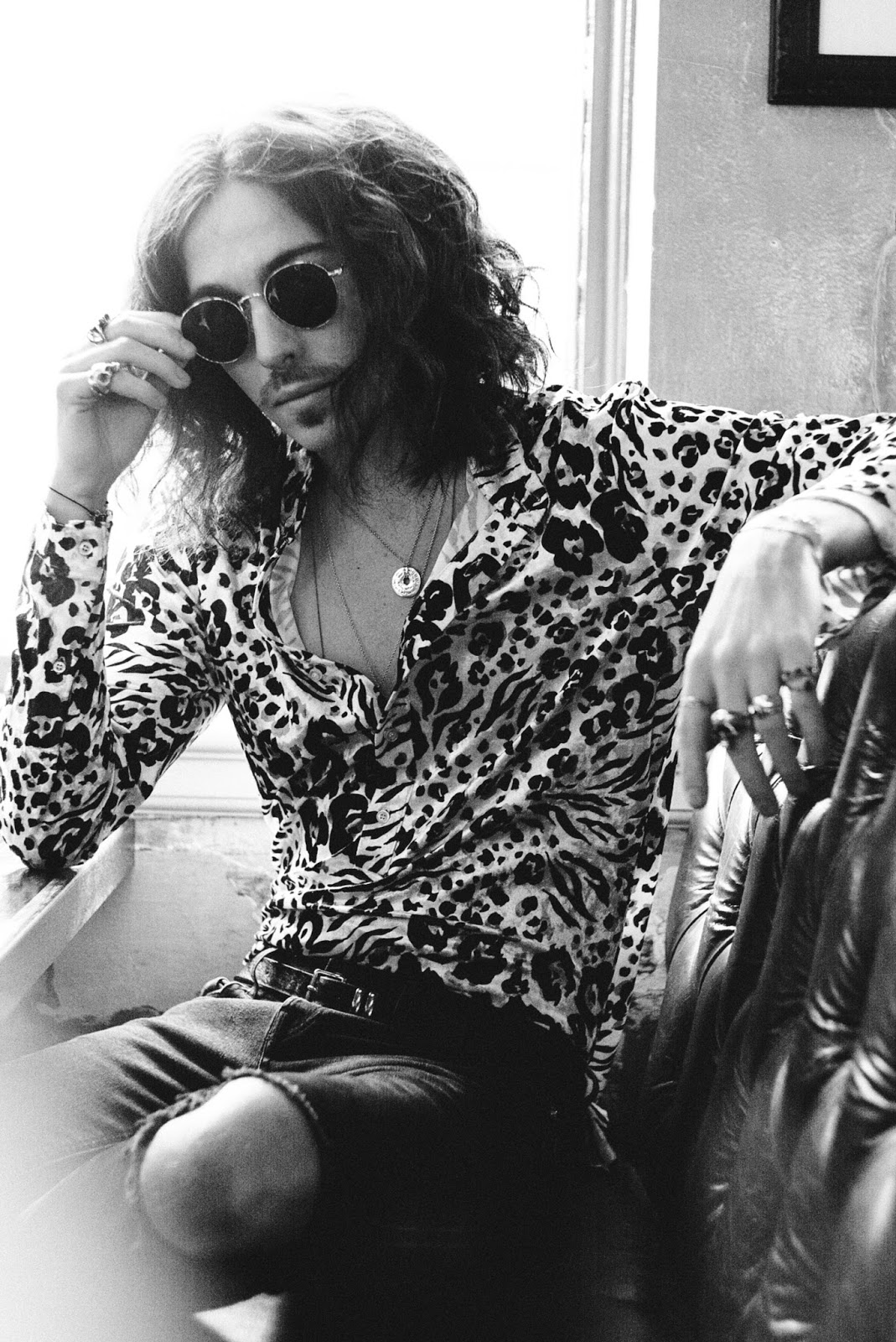 PHIX CLOTHING'S NEW SHIRT COLLECTION | The Unidentified Rocker