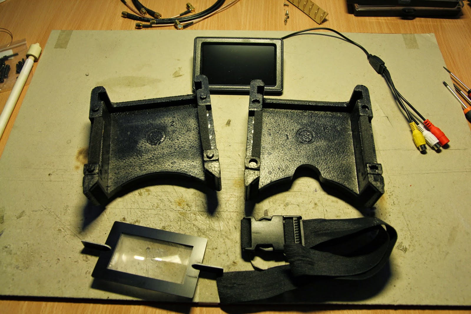 MCmuffin's hobby blog: REVIEW: Quanum DIY FPV Goggles