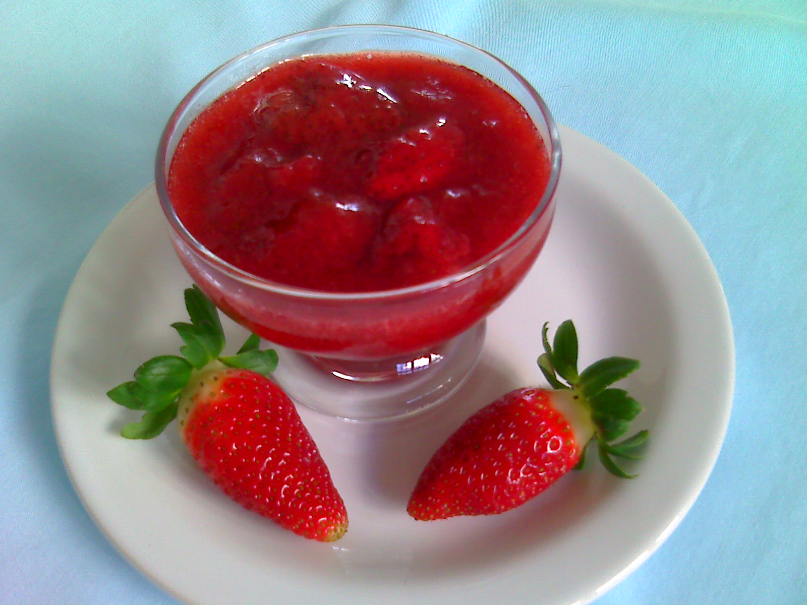 Rute Receitas: MORANGO EM CALDA