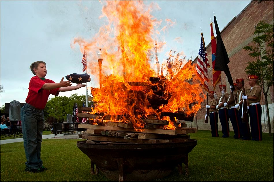 The Green Scene: Just in Time for July 4th: How to Retire an American Flag