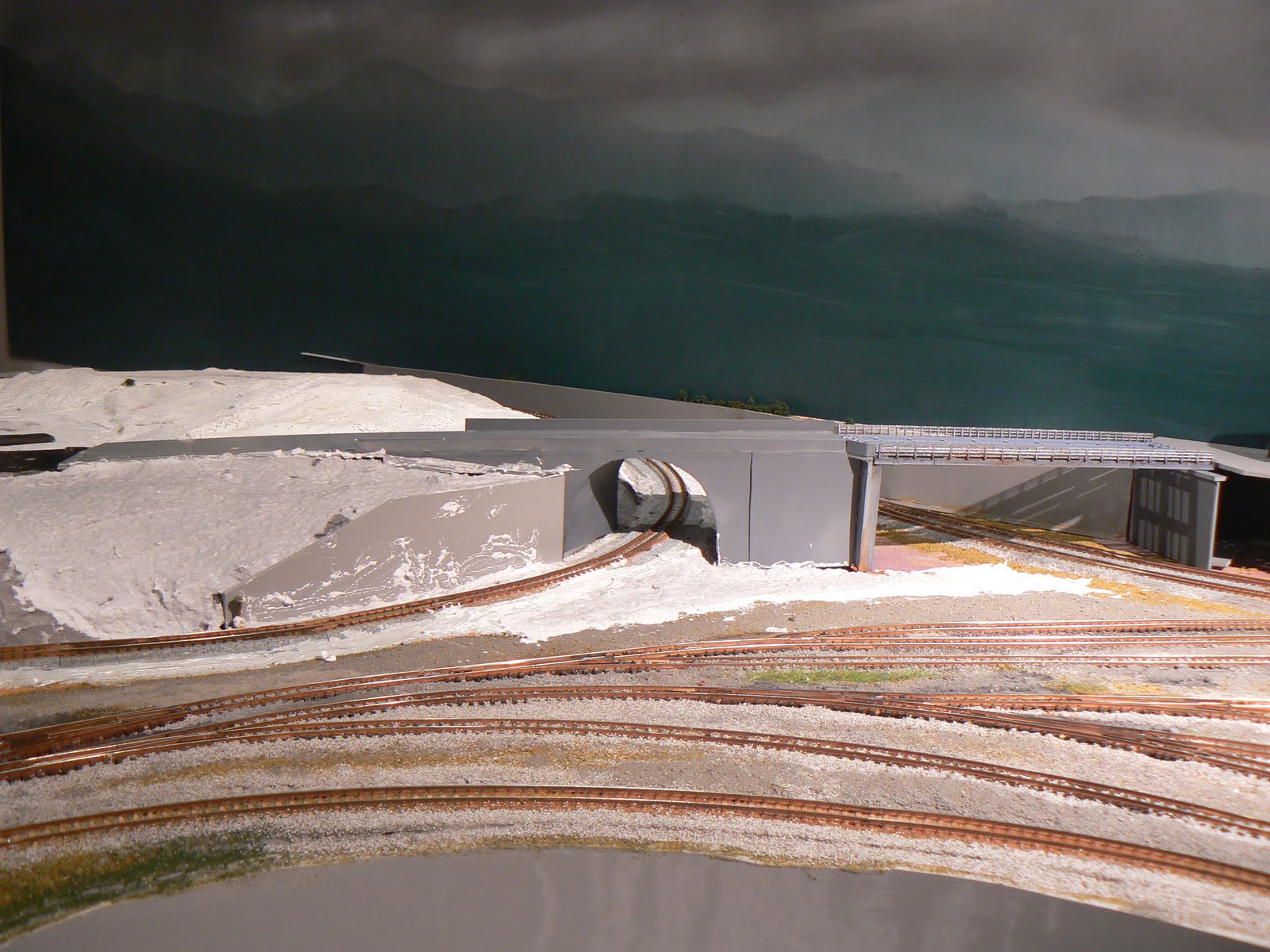 quinntopia - An N Scale blog: April 2011