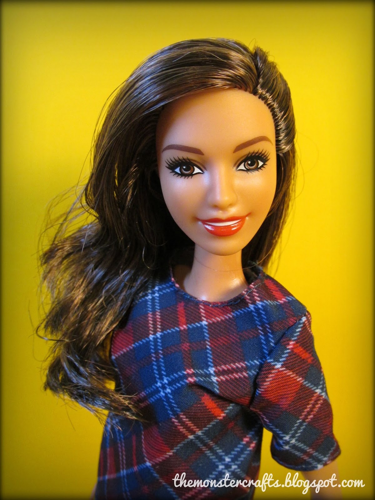 Doll Review: Barbie Fashionistas Tall "Plaid on Plaid"