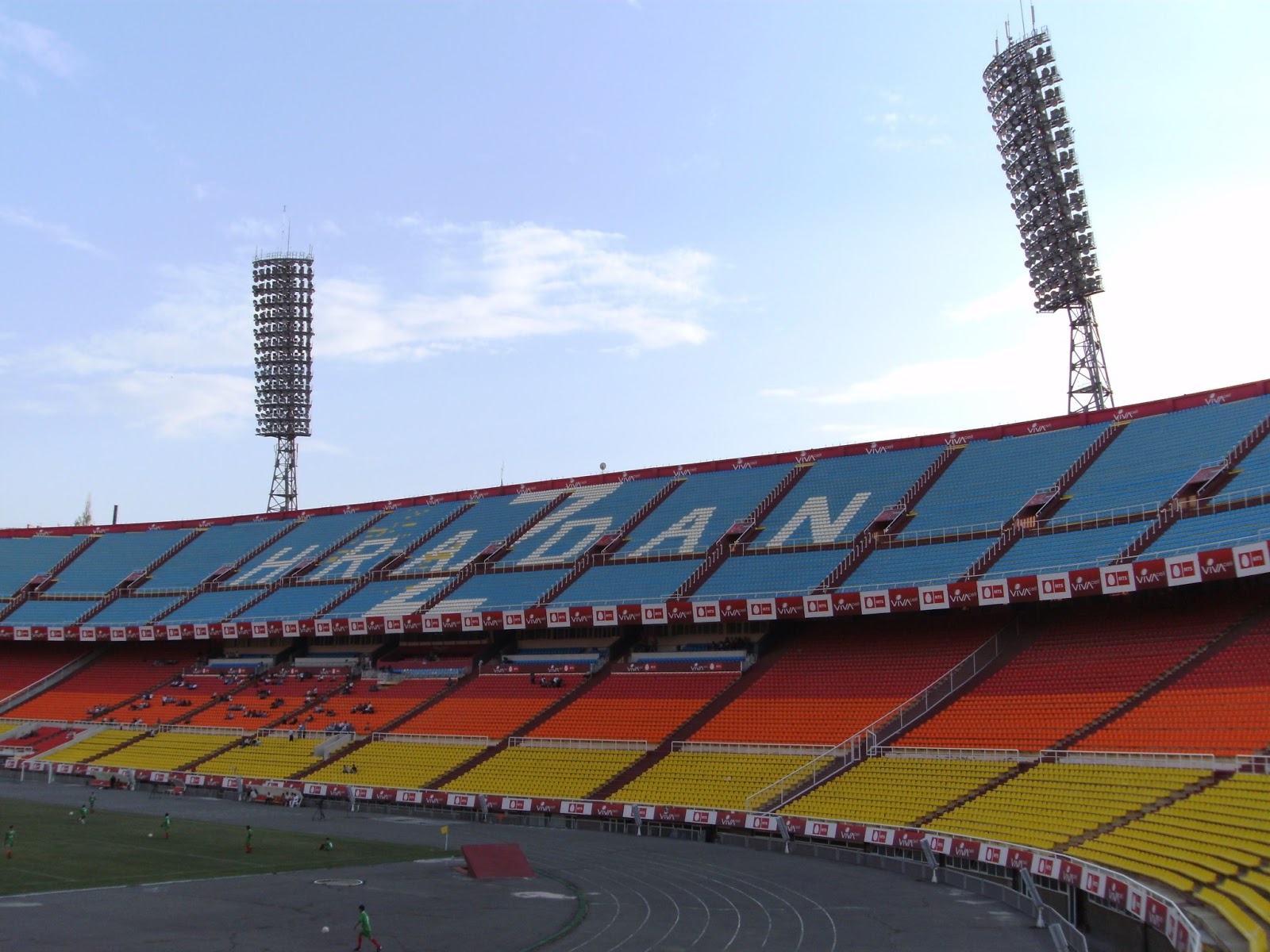 Extreme Football Tourism: ARMENIA: Hrazdan