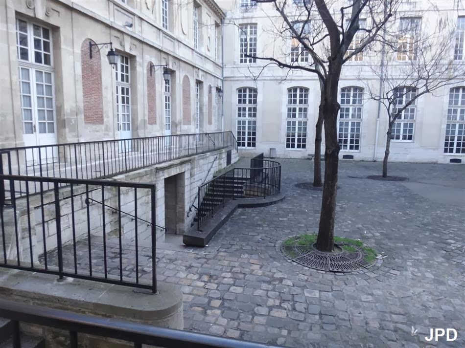 Paris-bise-art : Le Lycée Charlemagne - Ancienne maison professe des ...