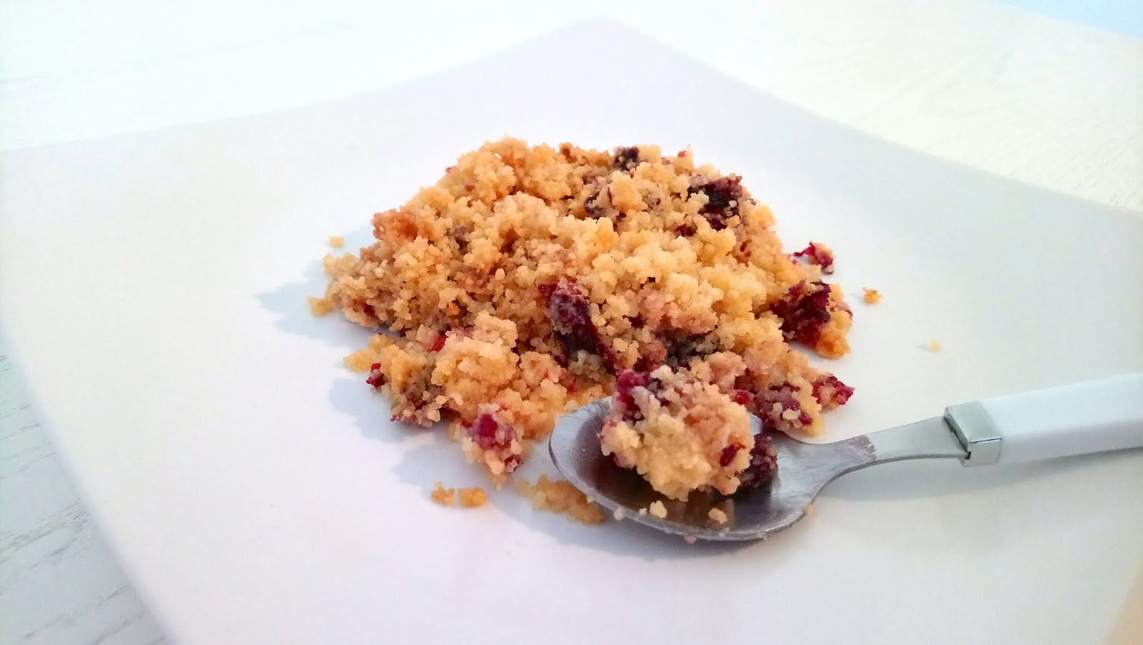 Beauty makes my happiness: Recette : Crumble Vegan aux fruits rouges
