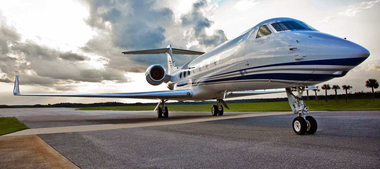 A Gulfstream G550 Review: The Legendary Aircraft - GL Private Jets