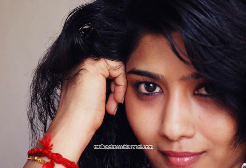 Malayalam actress: Liya Sree hot stills