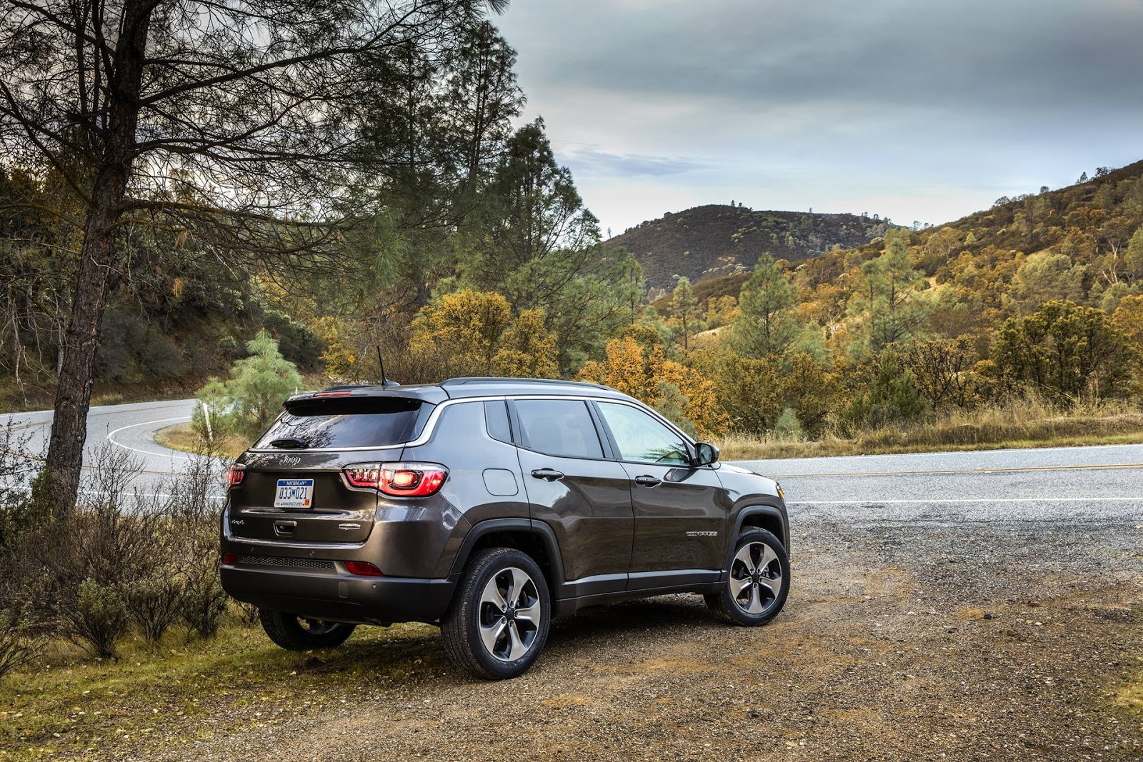 Jeep Compass 2019 tem novidades nos EUA - detalhes