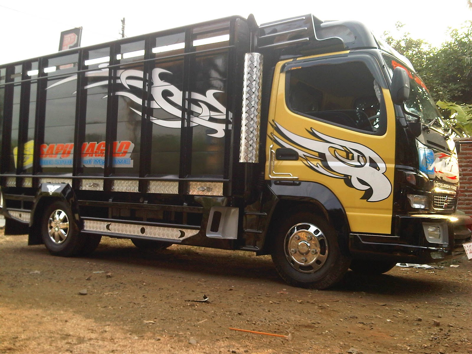 Bak Truk Custom Full Stiker - Perkasa Indah