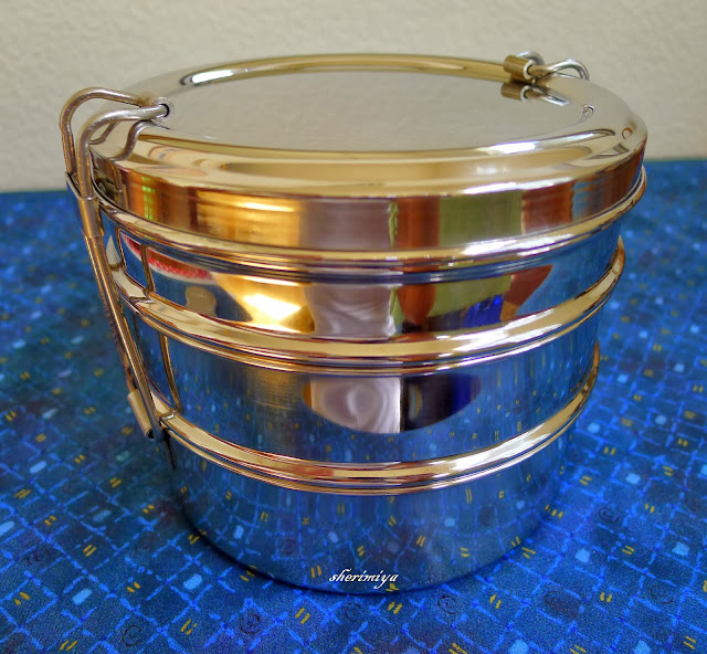 Happy Little Bento: Duck Fried Rice Bento and an ECOlunchbox Tri Bento ...