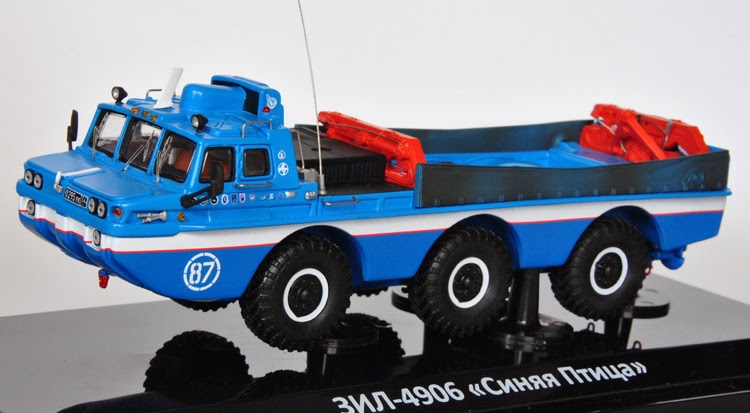 PiniuliModels: ZIL 4906 "Blue Bird" (1980) - DIP Models