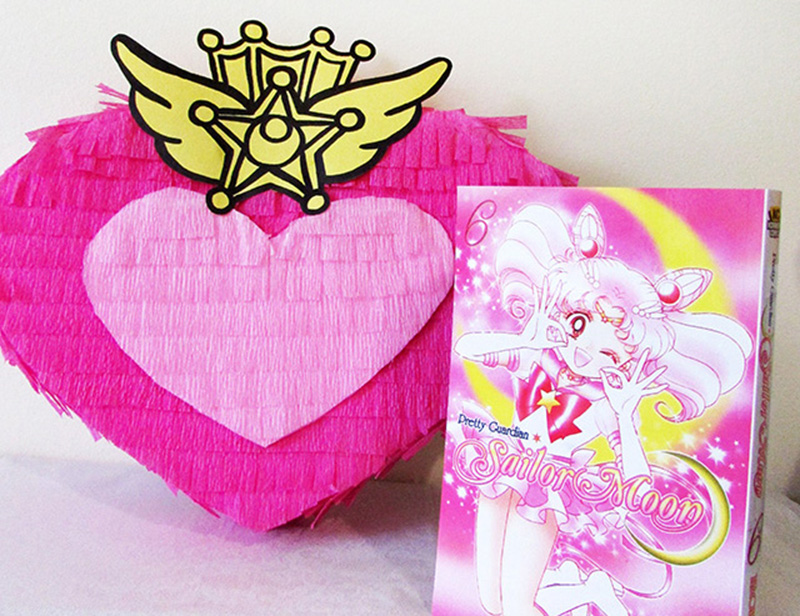 DIY Chibi Moon Compact Piñata - The Small Adventurer