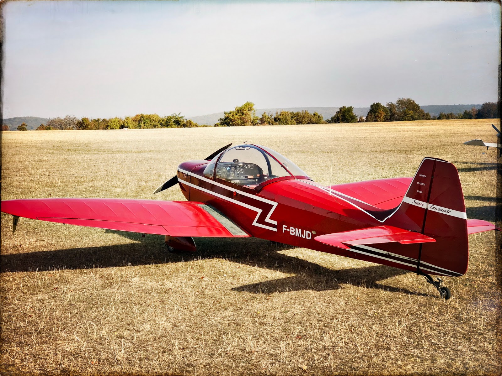 SUPER EMERAUDE CP 320: Vol d'automne en Super Emeraude