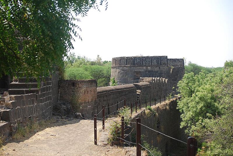 Forts of Maharashtra: Ahmednagar Fort